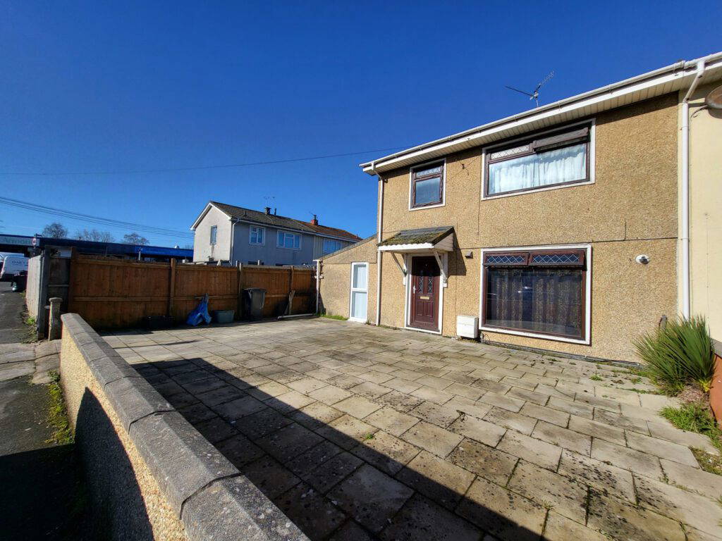 Stane Way, Avonmouth, BS11 9LH - Farrington’s Property services