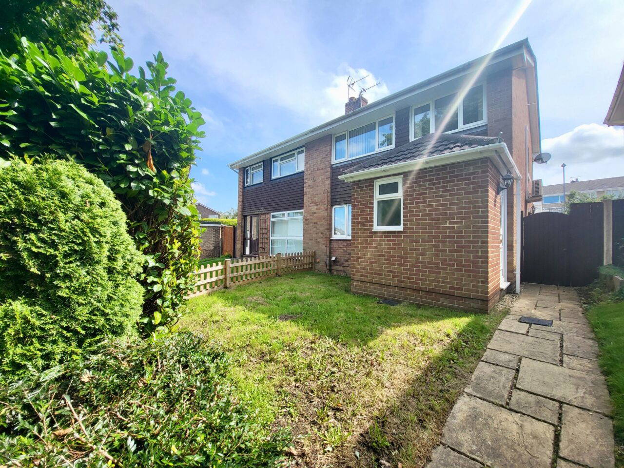 Robin Way, Chipping Sodbury, Bristol - Farrington’s Property services