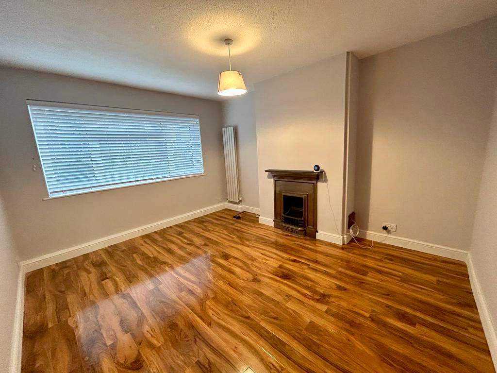 Robin Way, Chipping Sodbury, Bristol - Farrington’s Property services
